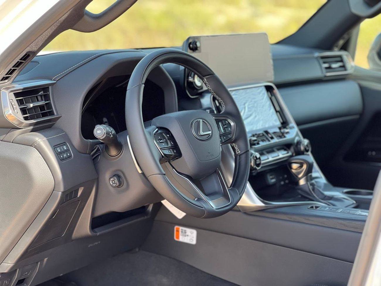 New Lexus LX600 OVER-TRAIL 3.5L PTR A/T // 2025 // FULL OPTION WITH OFF ROAD TYRE , RADAR , HEAD ...