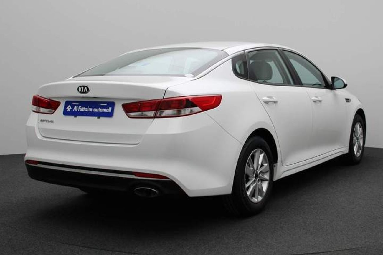 Used Kia Optima EX 2.0 2017 for sale in Dubai - 635274