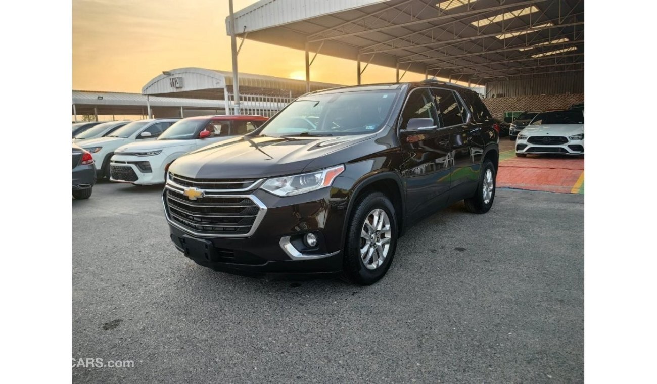 Used Chevrolet Traverse LT 2018 for sale in Dubai - 588025