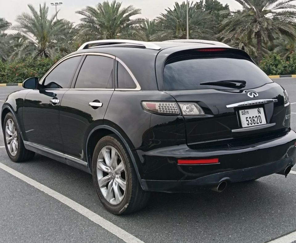 Used Infiniti FX35 2008 for sale in Sharjah - 833803