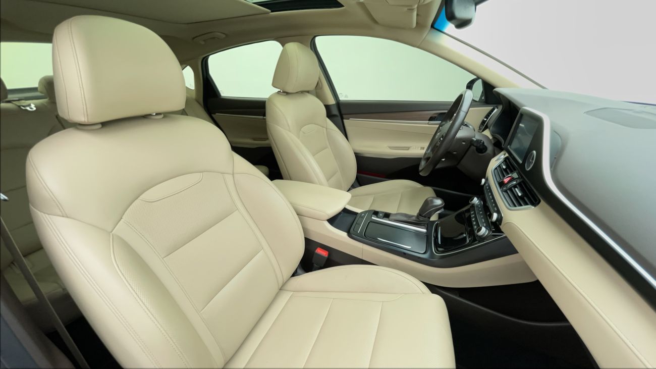 Used Hyundai Azera GLS 3500 2018 for sale in Dubai - 493790