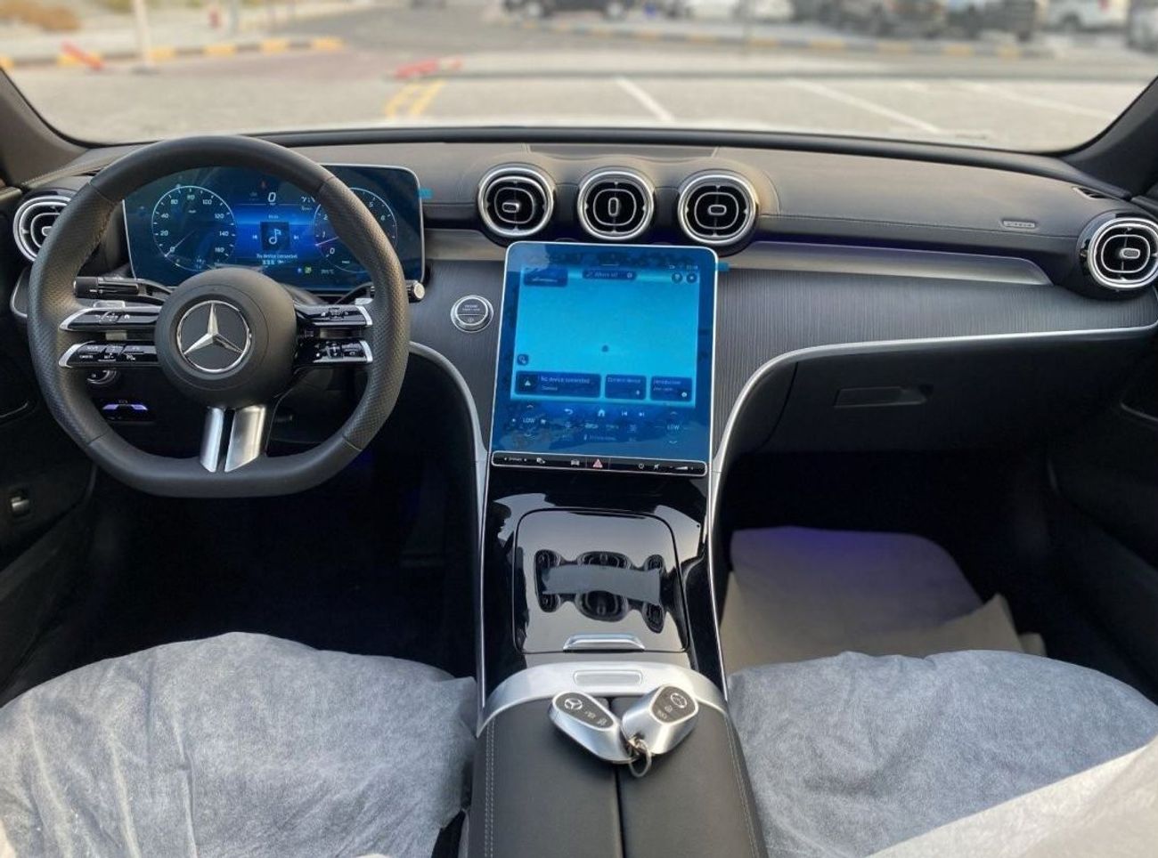 New Mercedes-Benz C 260 Mercedes-Benz C260 - 0 KMs - 1.5L Turbo 2024 2024 for sale in Dubai - 775452