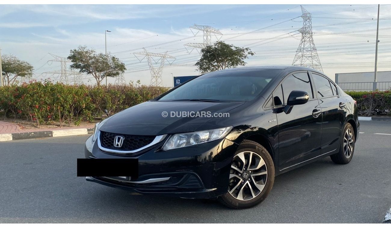 Used Honda Civic VTi 2014 for sale in Dubai - 594873