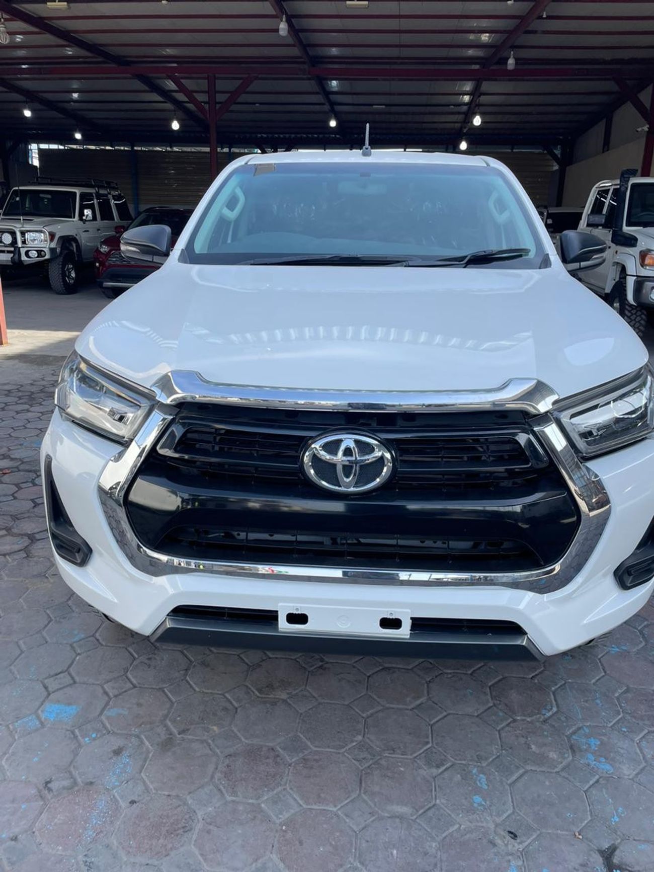Used Toyota Hilux 2019 for sale in Dubai - 732194