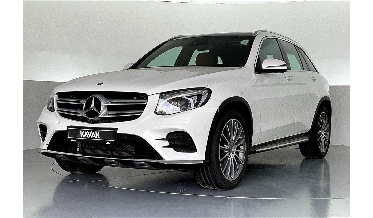 Used Mercedes-Benz GLC 250 AMG 2018 for sale in Dubai - 579198