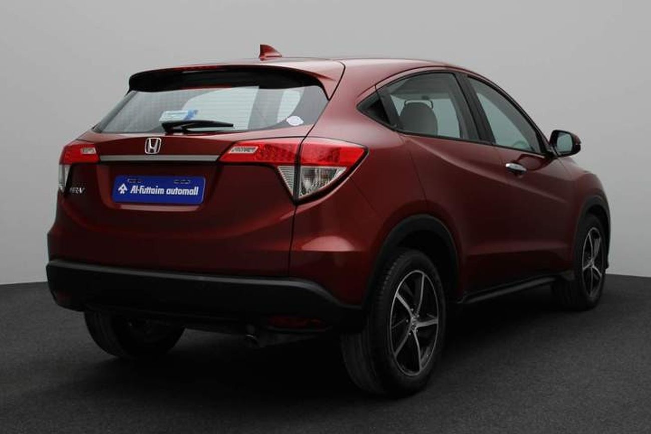 Used Honda HRV LX 1.8 2021 for sale in Dubai - 638374