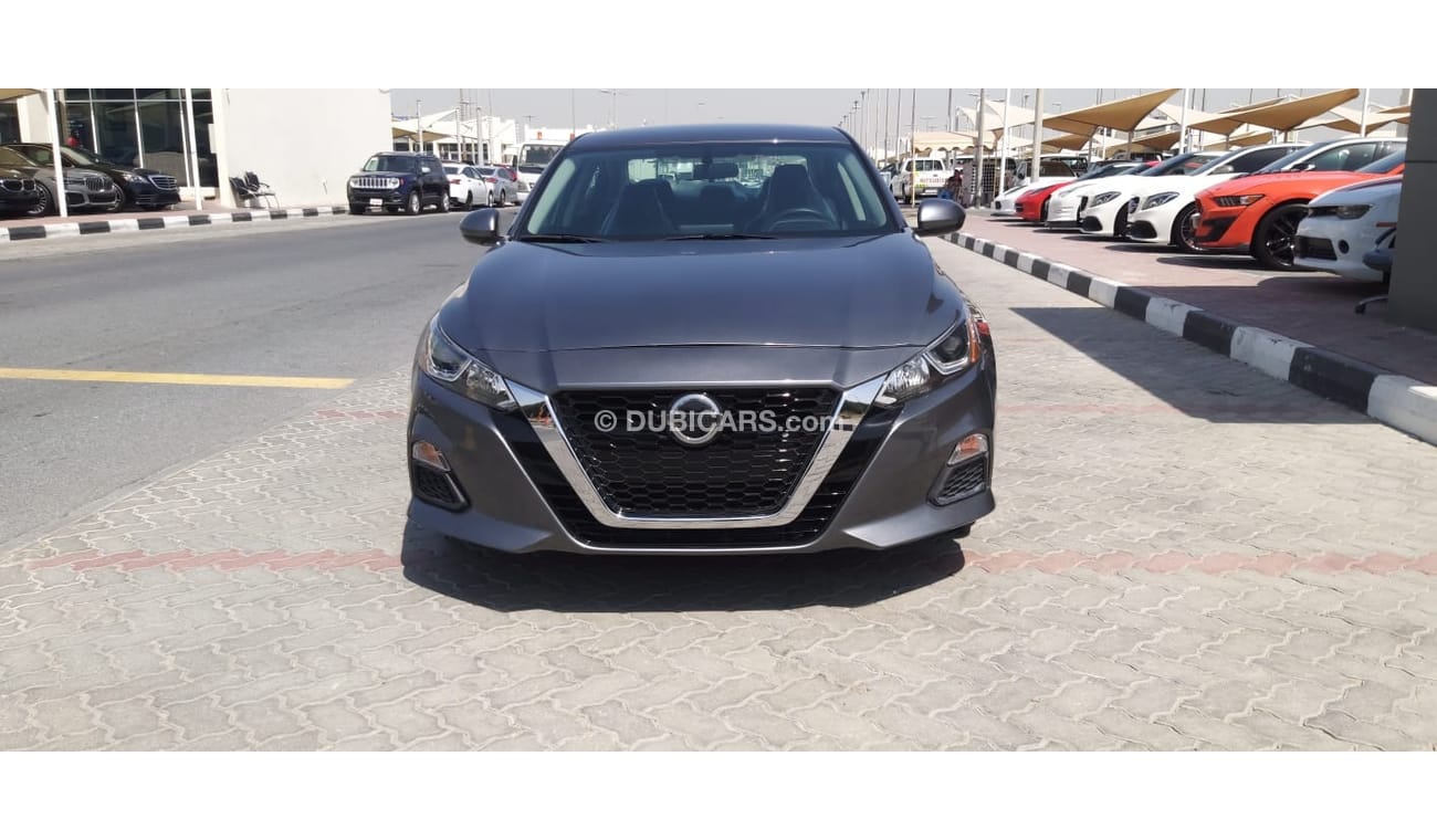 Used Nissan Altima S 2019 for sale in Dubai - 617549