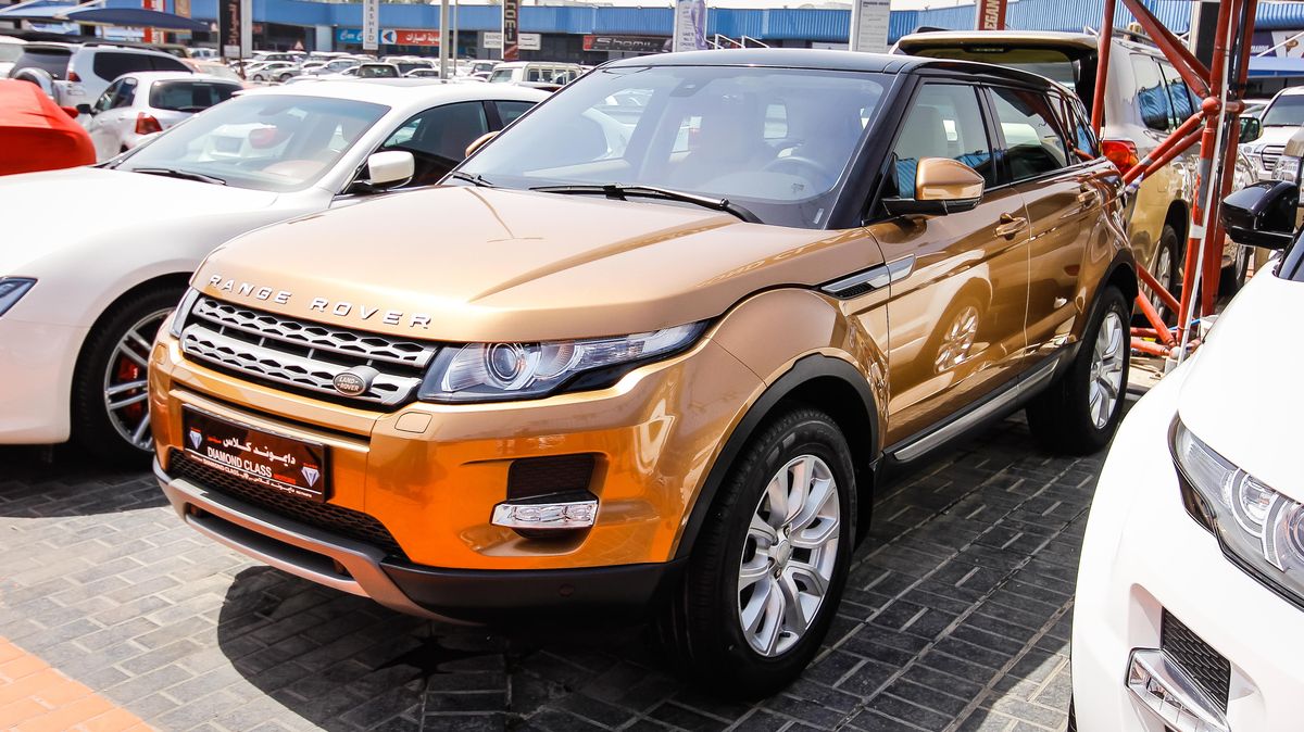 Land Rover Range Rover Evoque for sale: AED 139,000. Gold, 2015