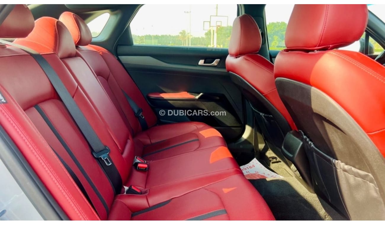 Used Kia K5 GT-Line 1.6 Turbo V4 2021 for sale in Sharjah - 694853