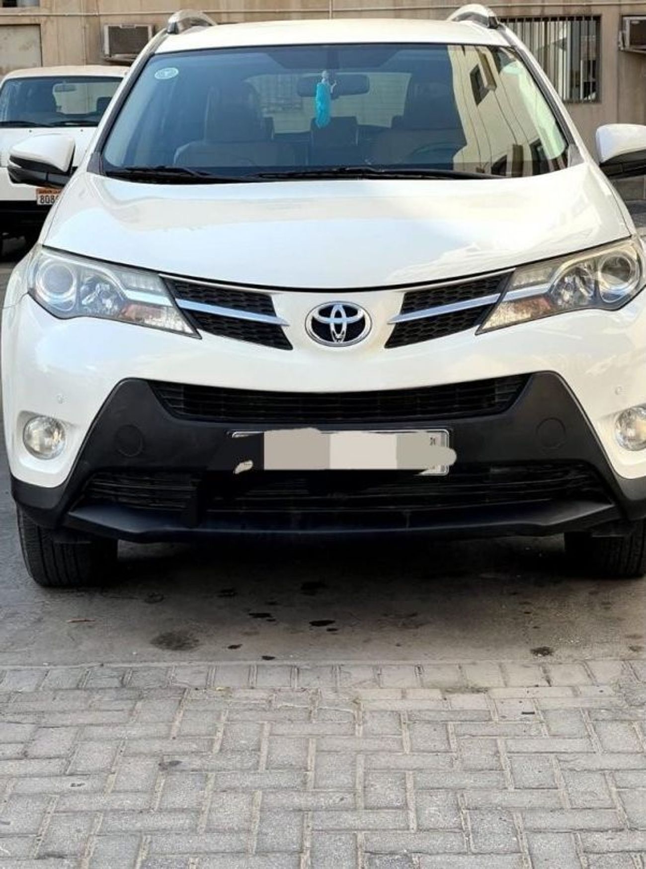 Used Toyota RAV4 2015 for sale in Dubai - 527594