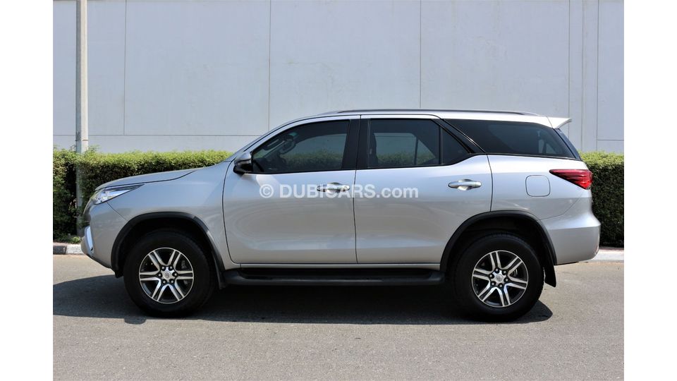 Used EXR TOYOTA FORTUNER 4 CYLINDER 2018 ONLY 48000 KM 2018 for sale in Dubai - 610261