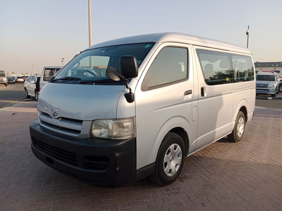 Used TOYOTA HIACE VAN RIGHT HAND DRIVE(PM03037) 2005 for sale in Dubai ...