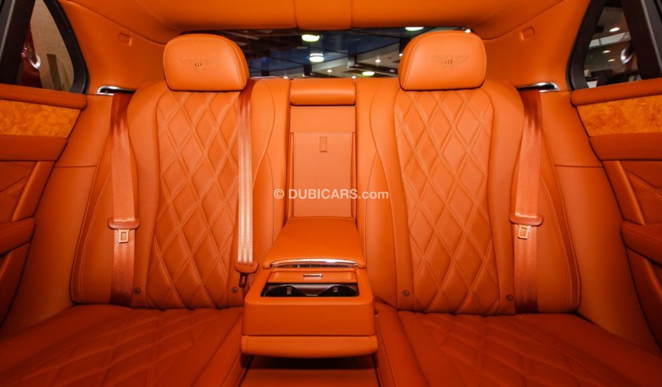 Used Bentley Flying Spur Mulliner Two Tone with 13000KM 2014 for sale ...
