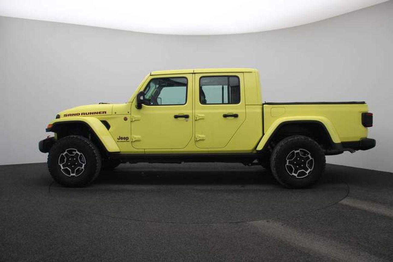 Used Jeep Gladiator Sand Runner 3.6 2023 for sale in Dubai - 858367