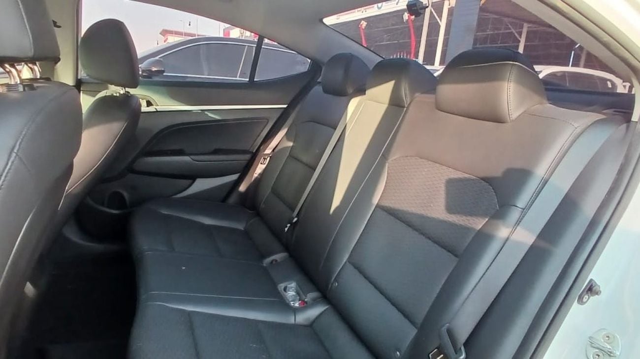 Used hyundai avante 2019 2019 for sale in Dubai - 715156