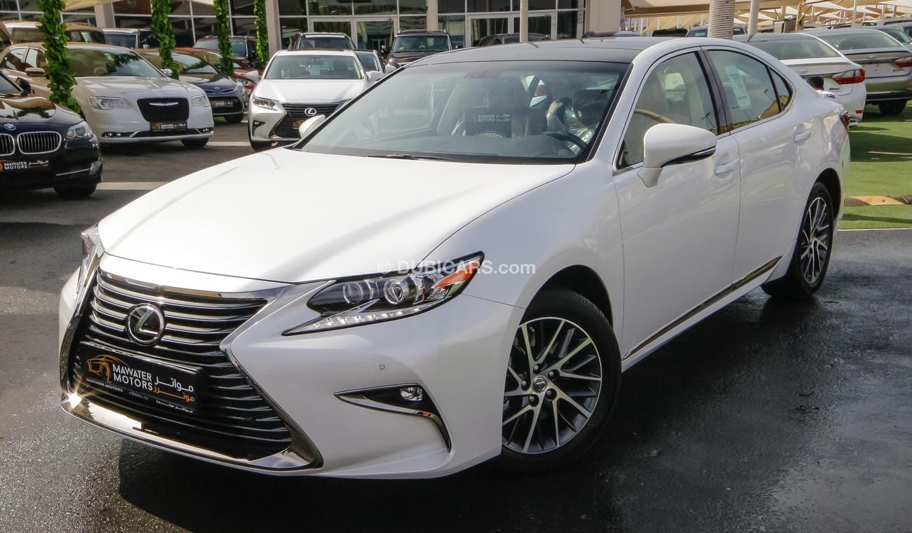 New Lexus ES350 2017 for sale in Dubai - 96796