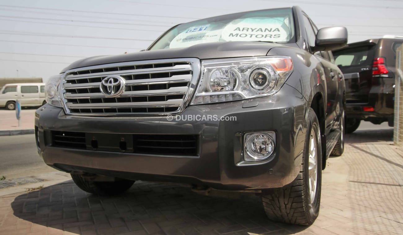 Used Toyota Land Cruiser V8 D4D DIESEL 2015 for sale in Dubai - 234513