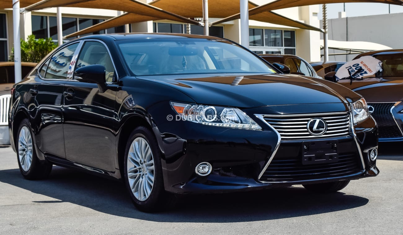 Used Lexus ES350 2015 for sale in Dubai - 247262
