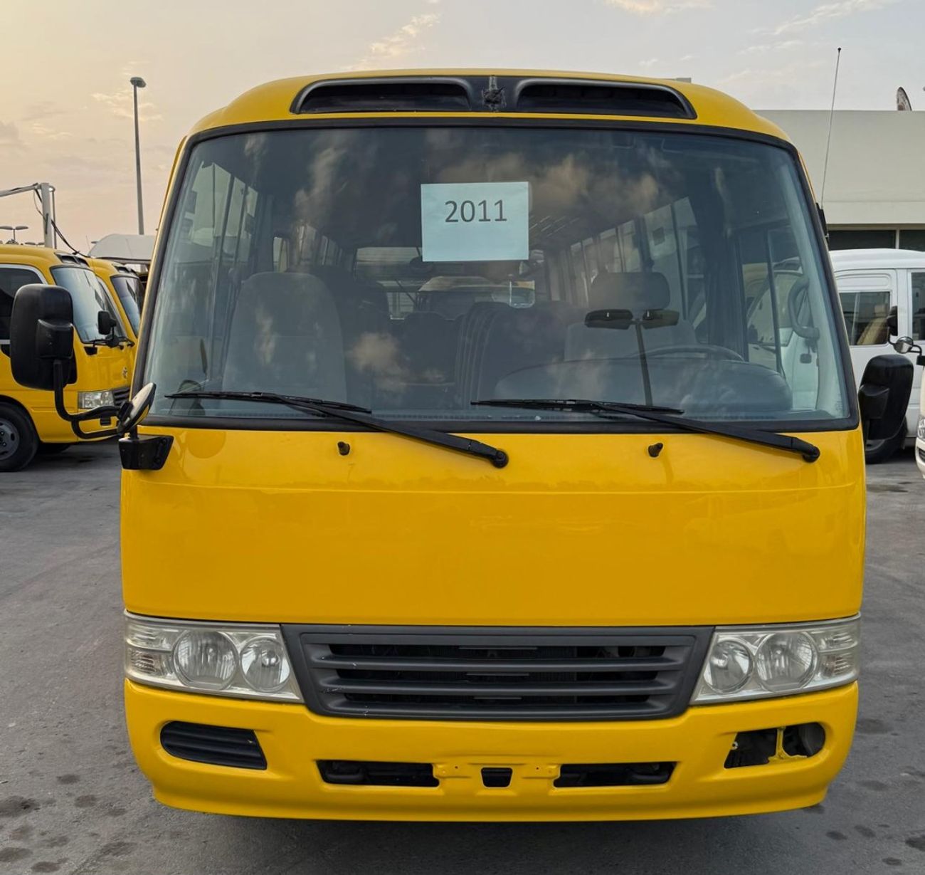 Used Toyota Coaster 2011 for sale in Dubai - 827742