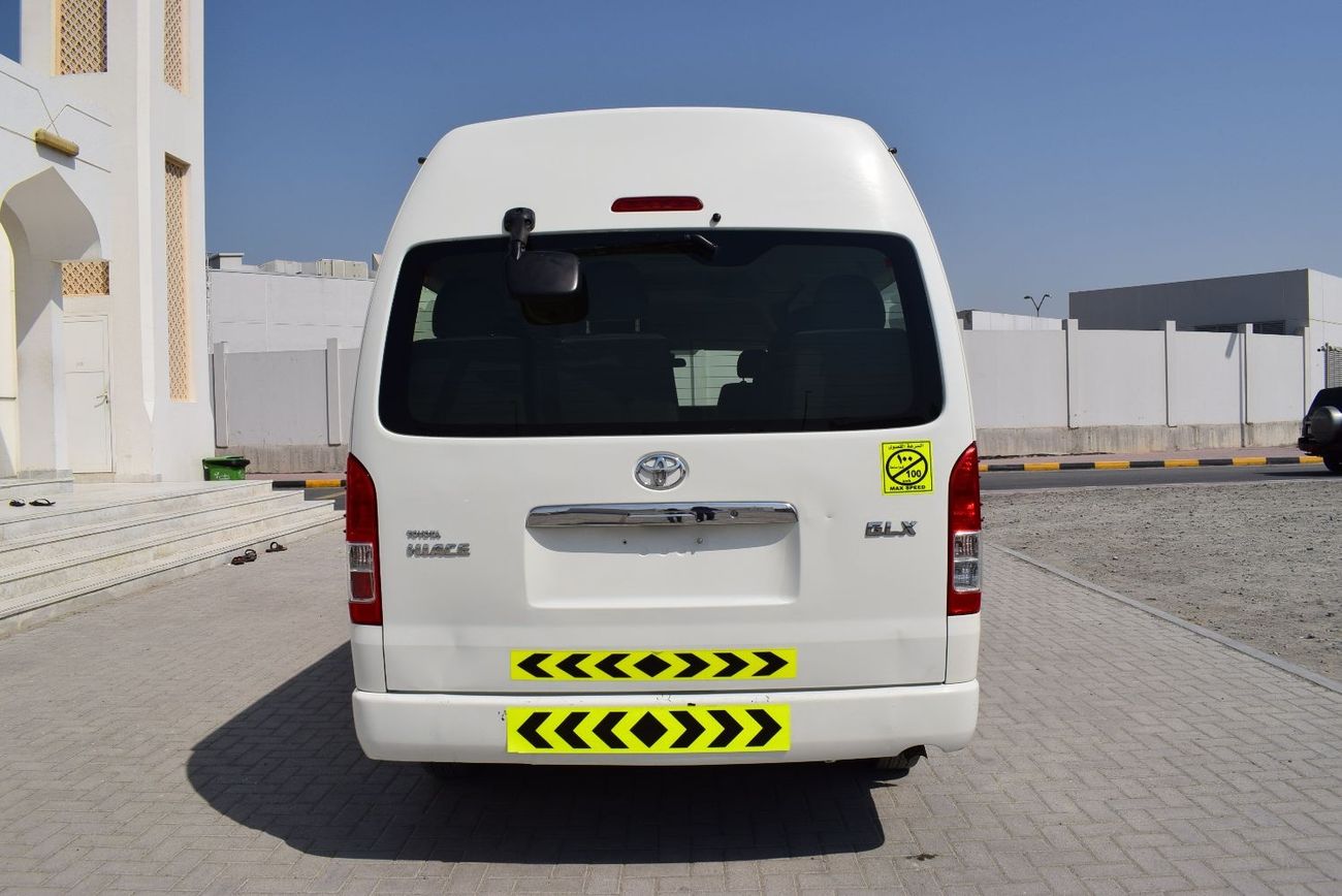Used Commuter GLX High Roof Toyota Hiace Highroof GLX 13 seater, Model ...