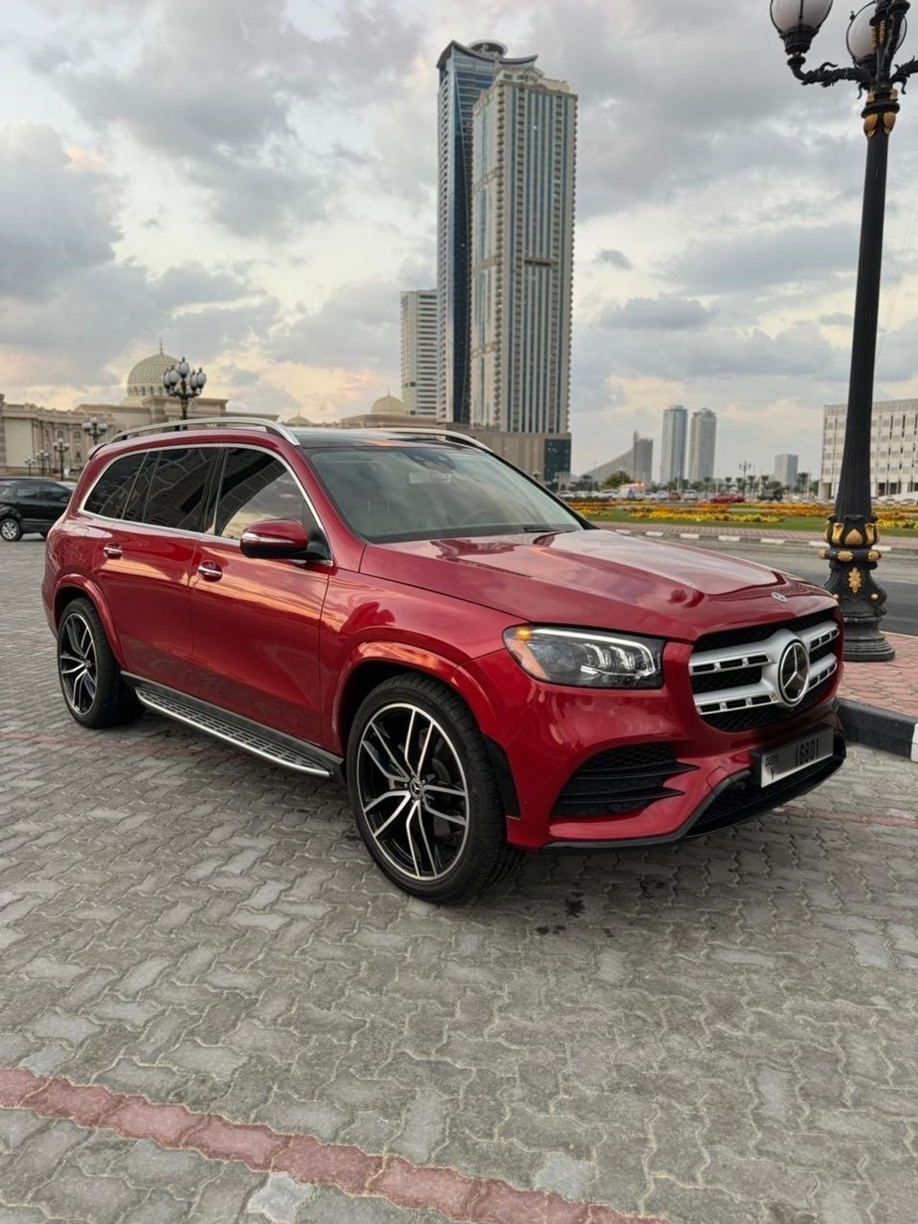 Used Mercedes-Benz 450 GL450 2022 for sale in Dubai - 703414