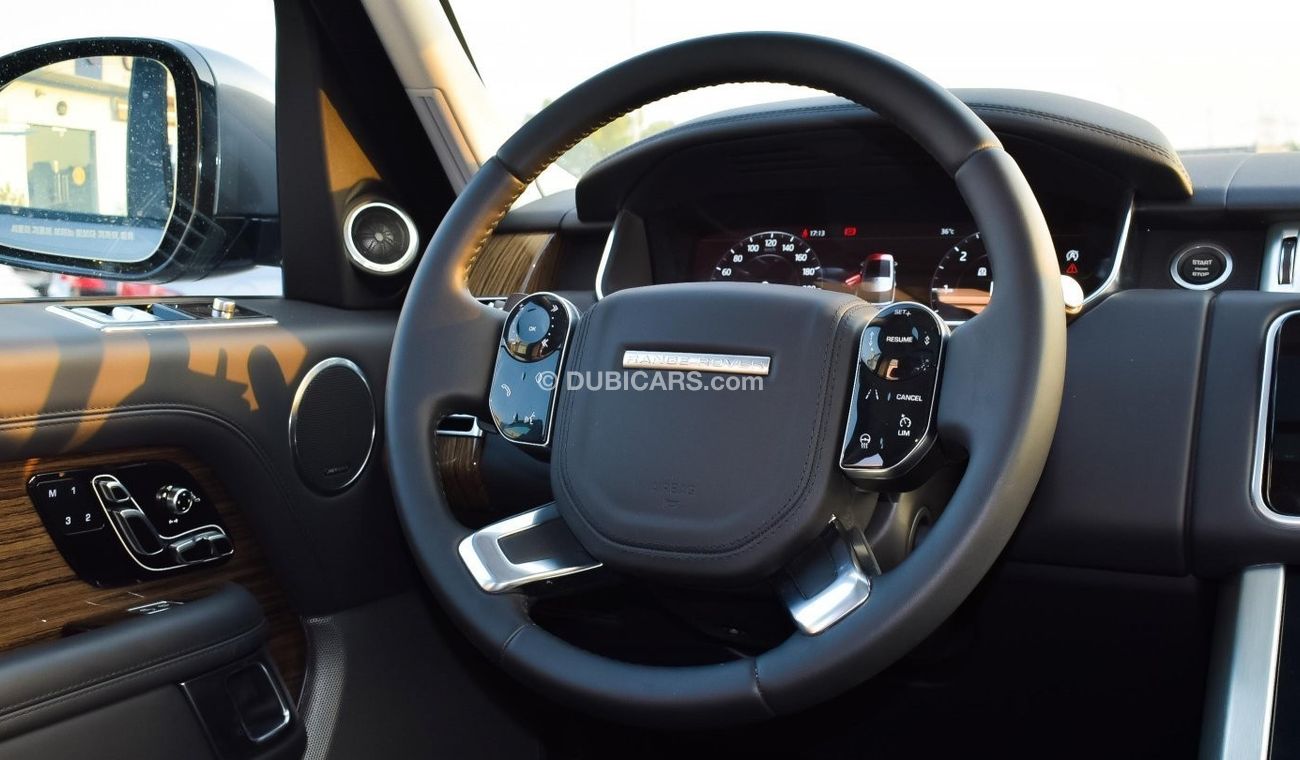 Used Land Rover Range Rover Vogue 2020 for sale in Dubai - 551695