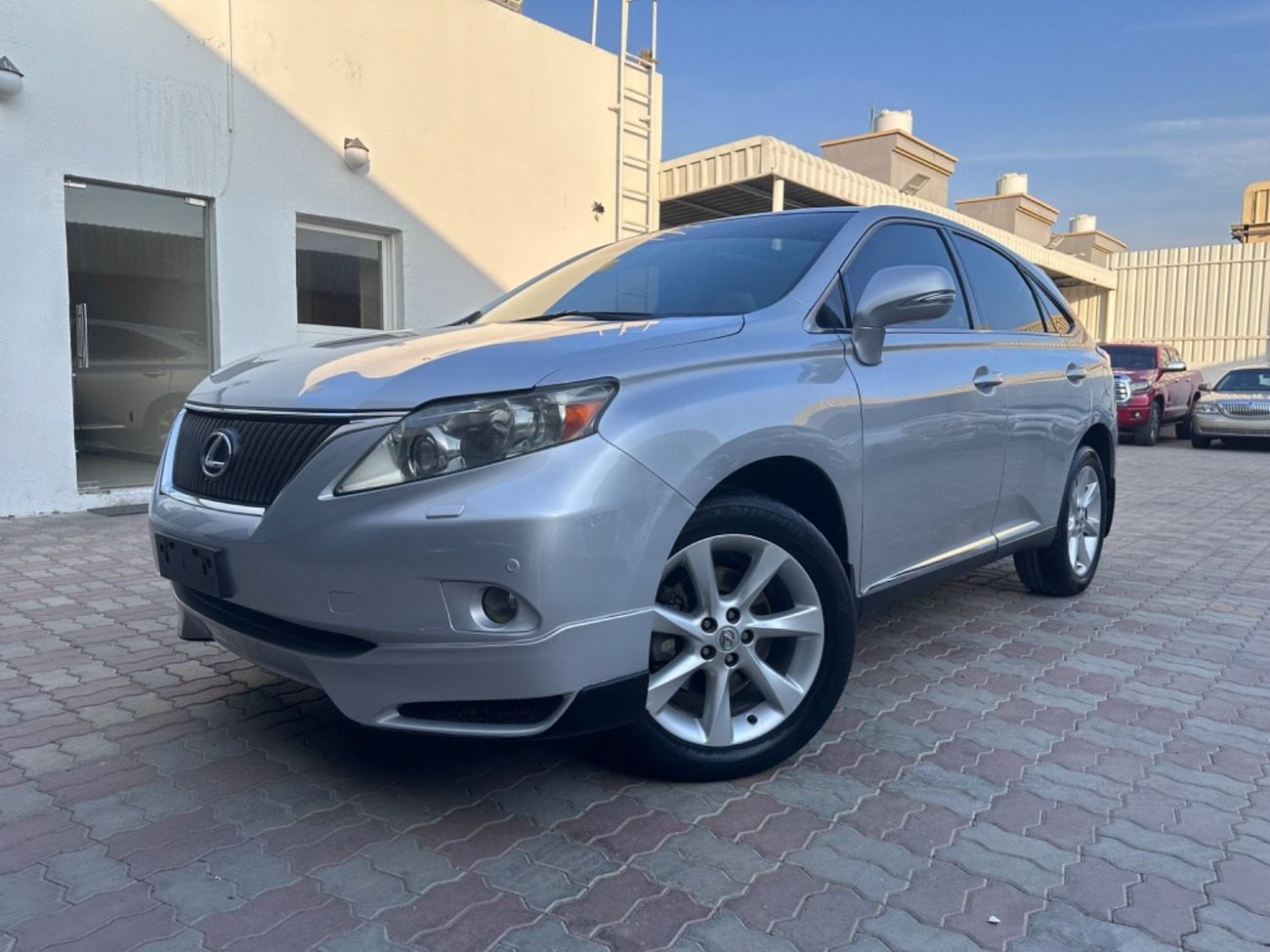 Used Lexus RX350 2012 for sale in Dubai - 706513