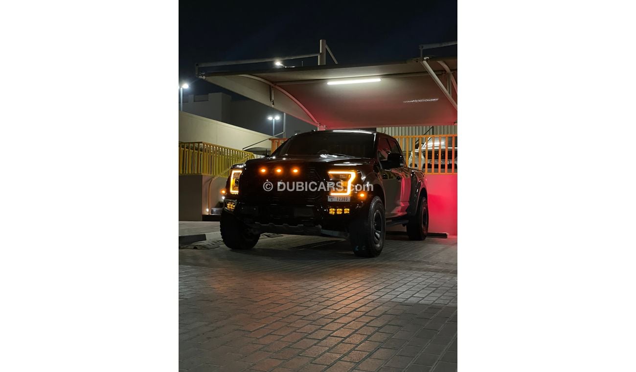 Used Ford F 150 Raptor Raptor 2017 for sale in Dubai - 567959