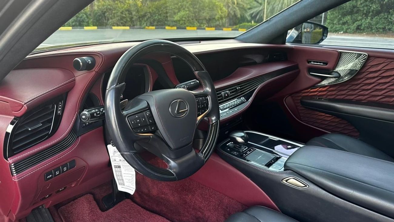 Used Lexus LS500 Platinum 2018 for sale in Dubai - 707051