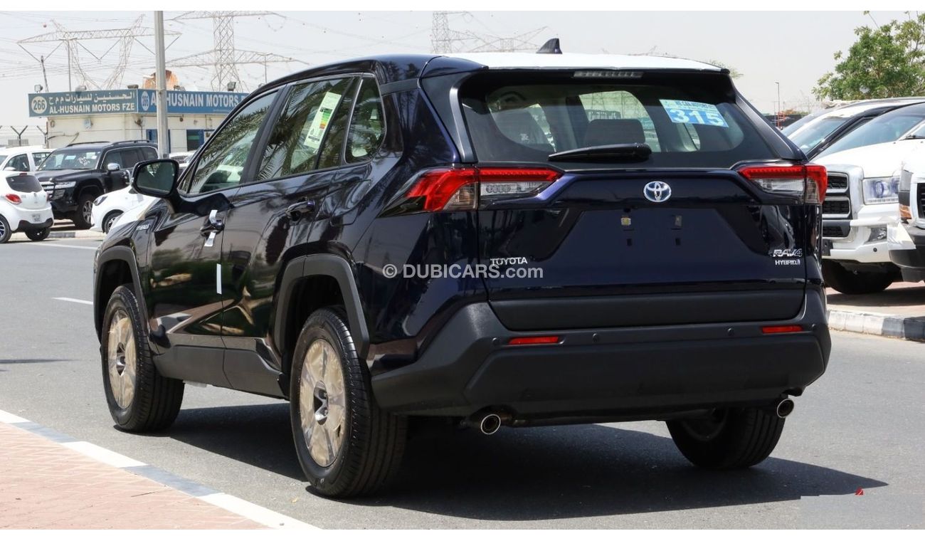 New Toyota RAV4 LE 2.5L HYBRID 4X4 2023 for sale in Dubai - 613366