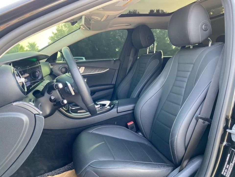 Used Mercedes-Benz E300 AMG 2018 for sale in Dubai - 594265