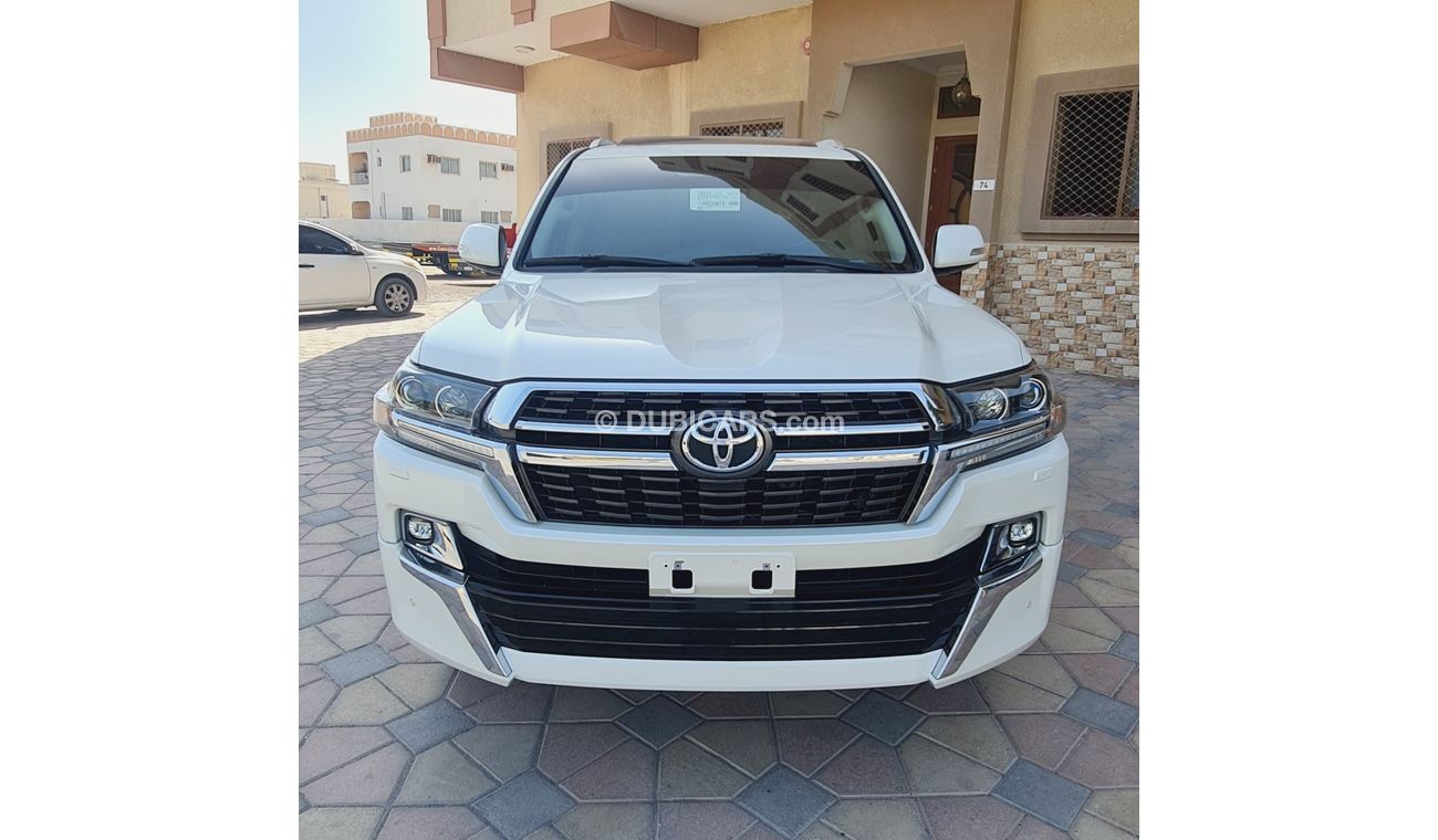 Used Toyota Land Cruiser GXR1 2021 for sale in Dubai - 619572