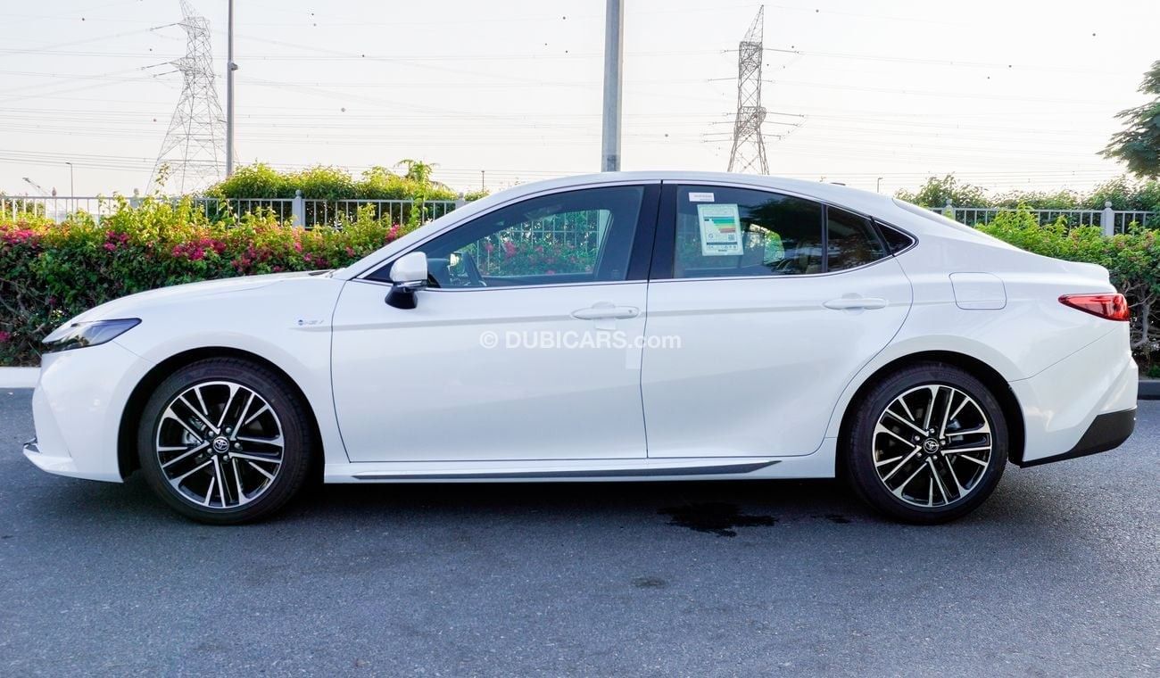 New Toyota Camry Limited Hybrid 2025 for sale in Dubai - 800051