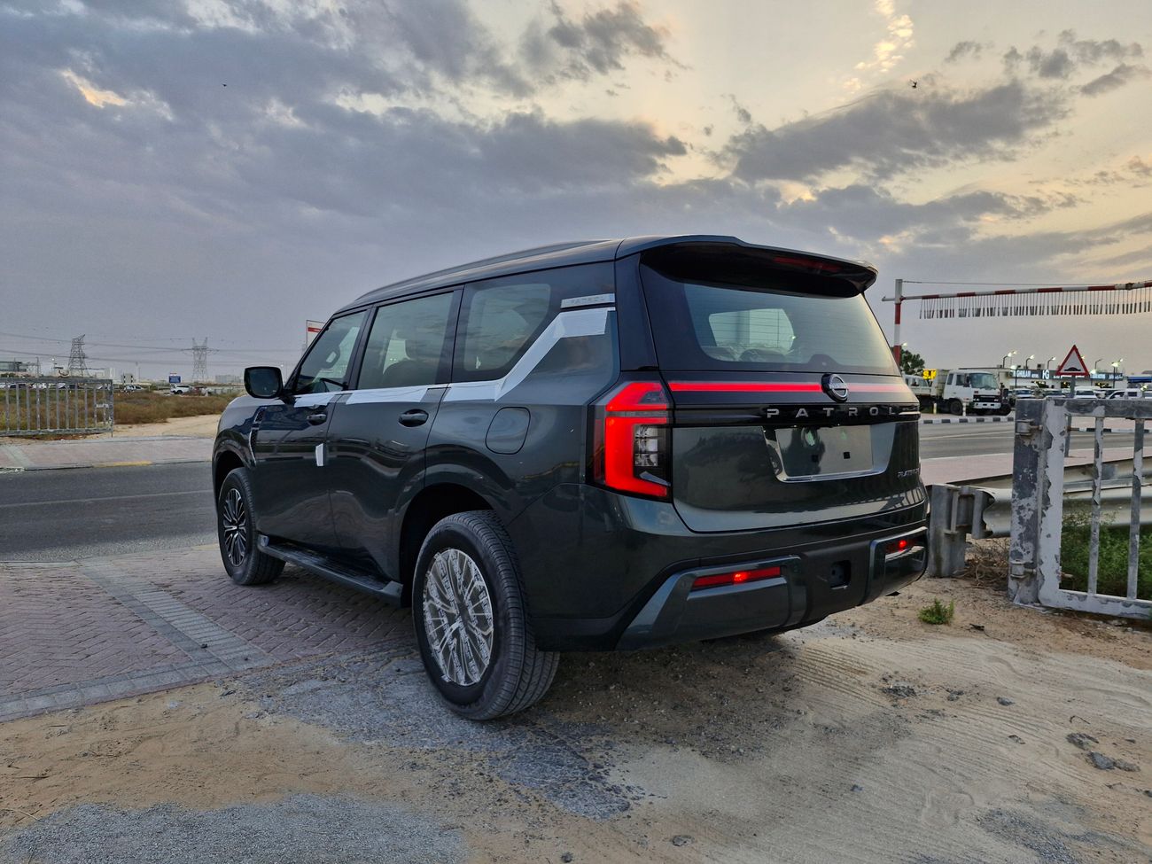 New Nissan Patrol SE Platinum 2025 SUV 3.8L Brand New 0Km 2025 for sale in Dubai - 828664
