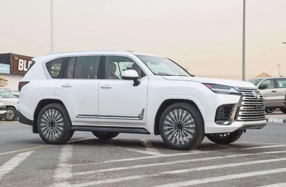 New Lexus LX 600 LX 600 VIP 3.5L 2025 for sale in Dubai - 945196