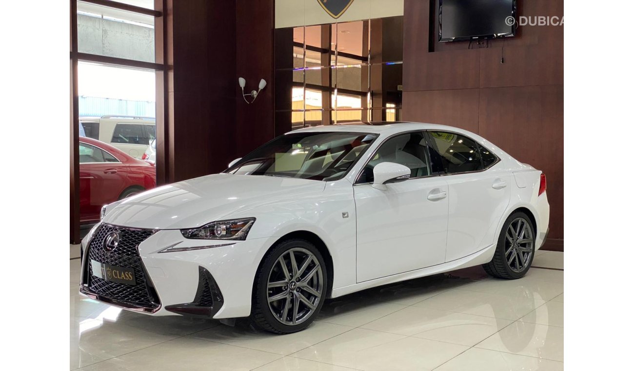 Used Lexus IS300 2019 2019 for sale in Dubai - 320774