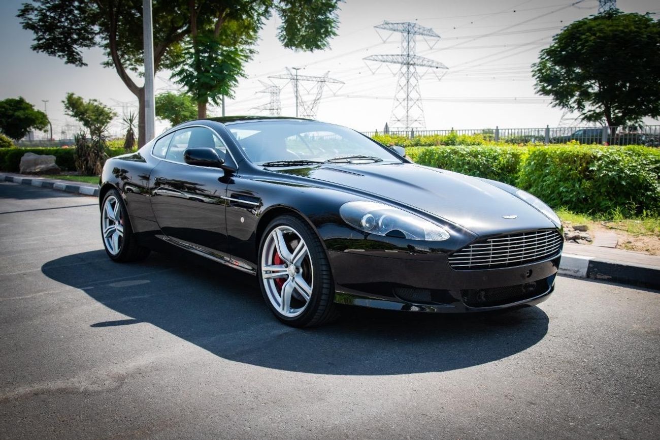 Used Aston Martin DB9 2007 for sale in Dubai - 800187