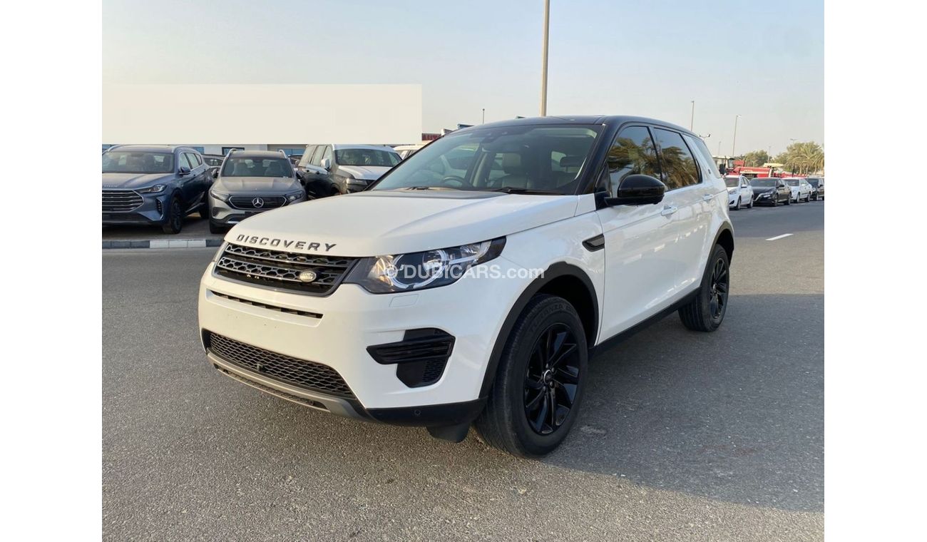Used Land Rover Discovery 2019 for sale in Dubai - 646384