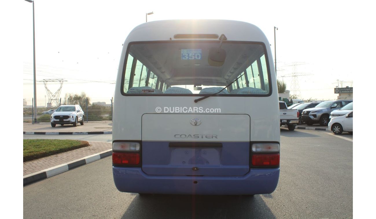 Used TOYOTA COASTER 2004 MODEL 2004 for sale in Dubai - 570146