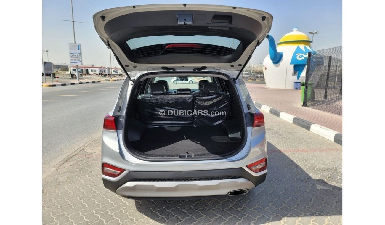Used Hyundai Santa Fe GL New Shape 2020 for sale in Dubai - 585180