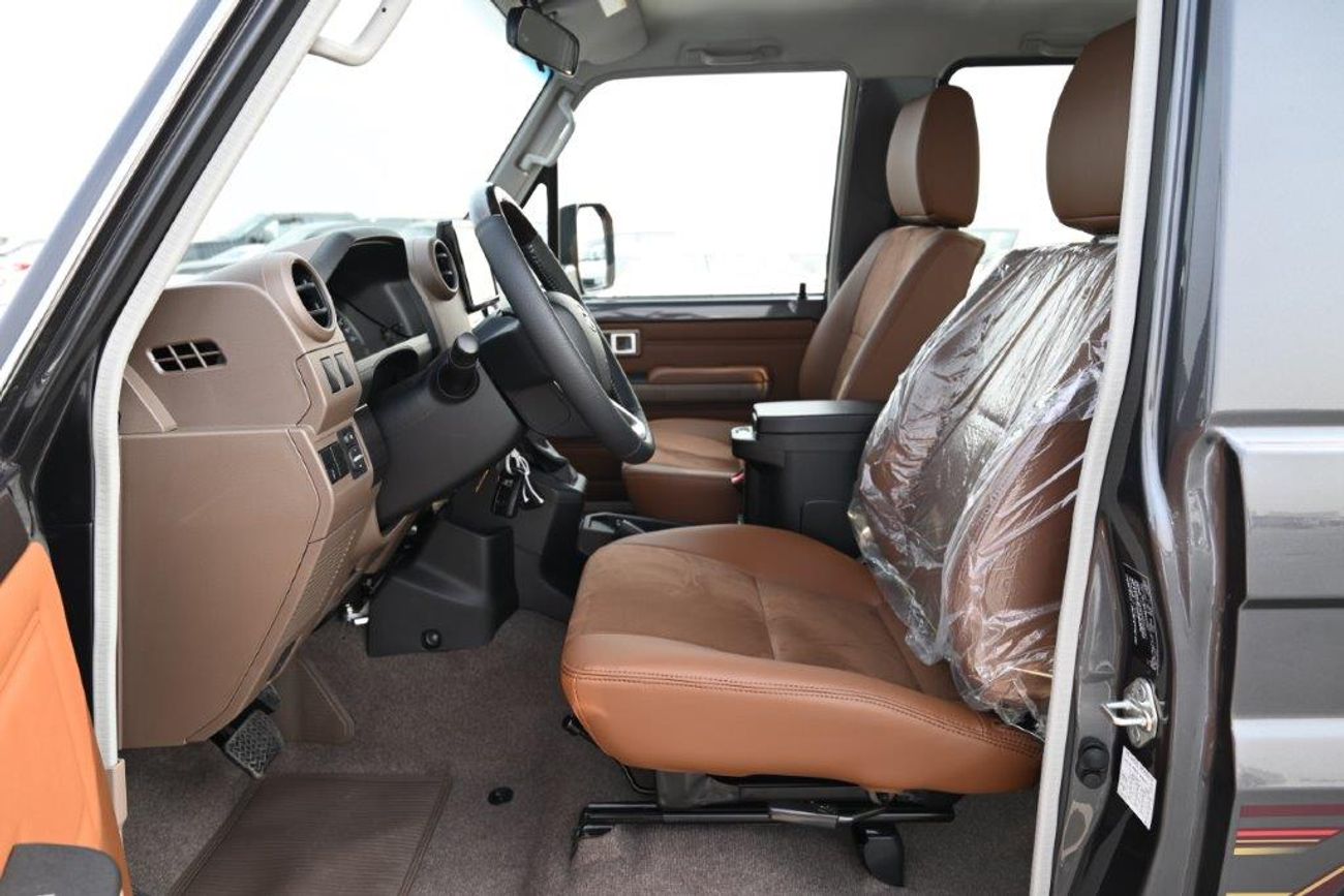 New Toyota Land Cruiser Hard Top 71 LX-Z 2.8L 4WD AUTOMATIC 2024 for sale in Dubai - 729734