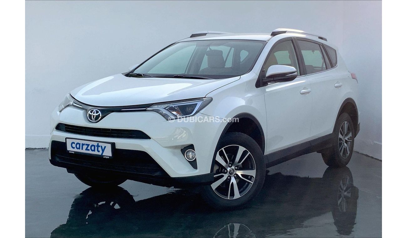 Used Toyota RAV4 EX 2018 for sale in Dubai - 495996