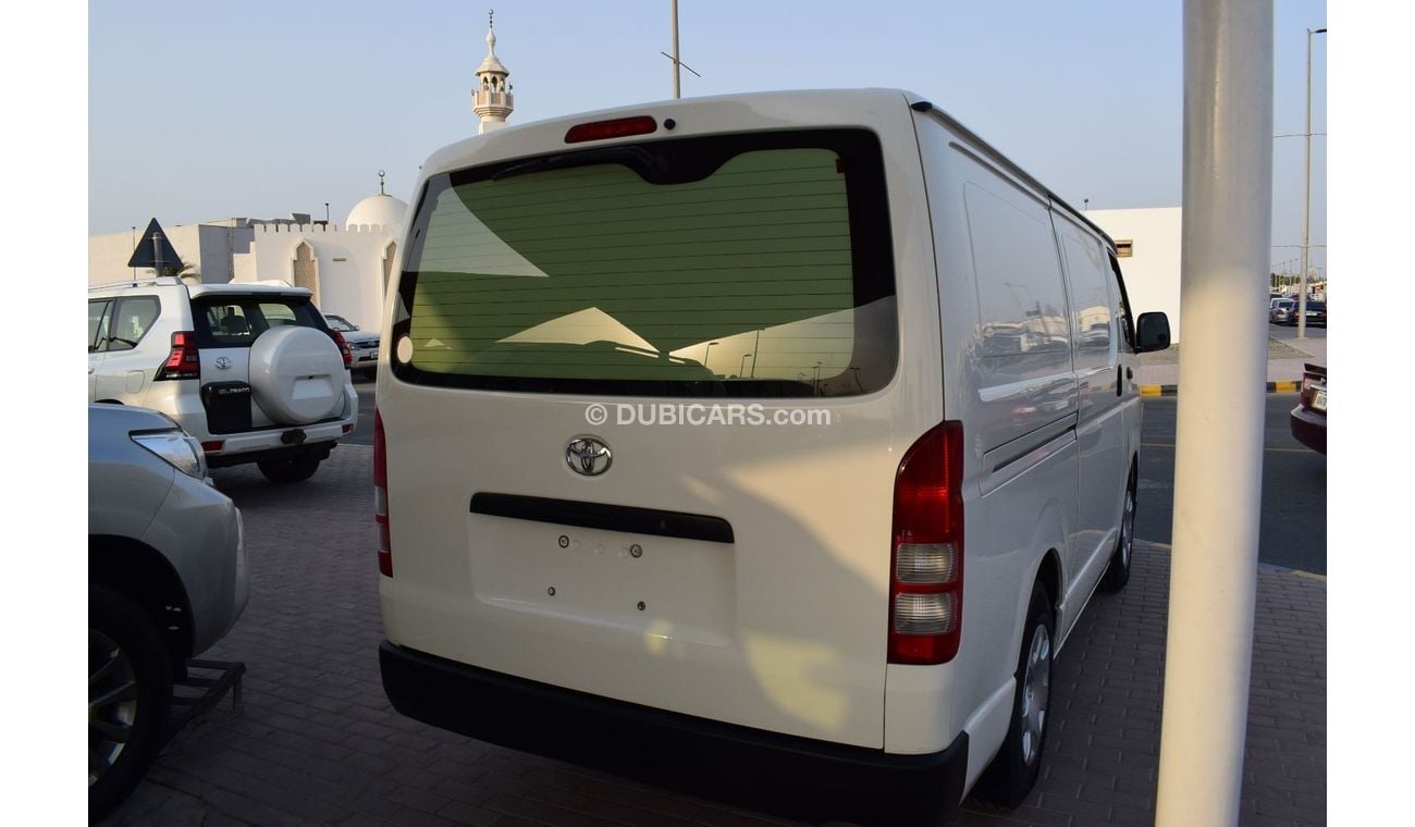Used GL - Standard Roof Toyota Hiace std roof chiller, model:2017 ...