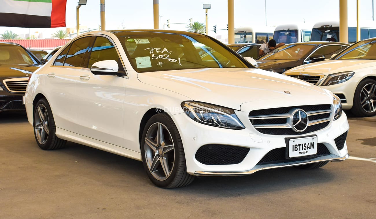 Used Mercedes-Benz C 200 2016 for sale in Dubai - 594702