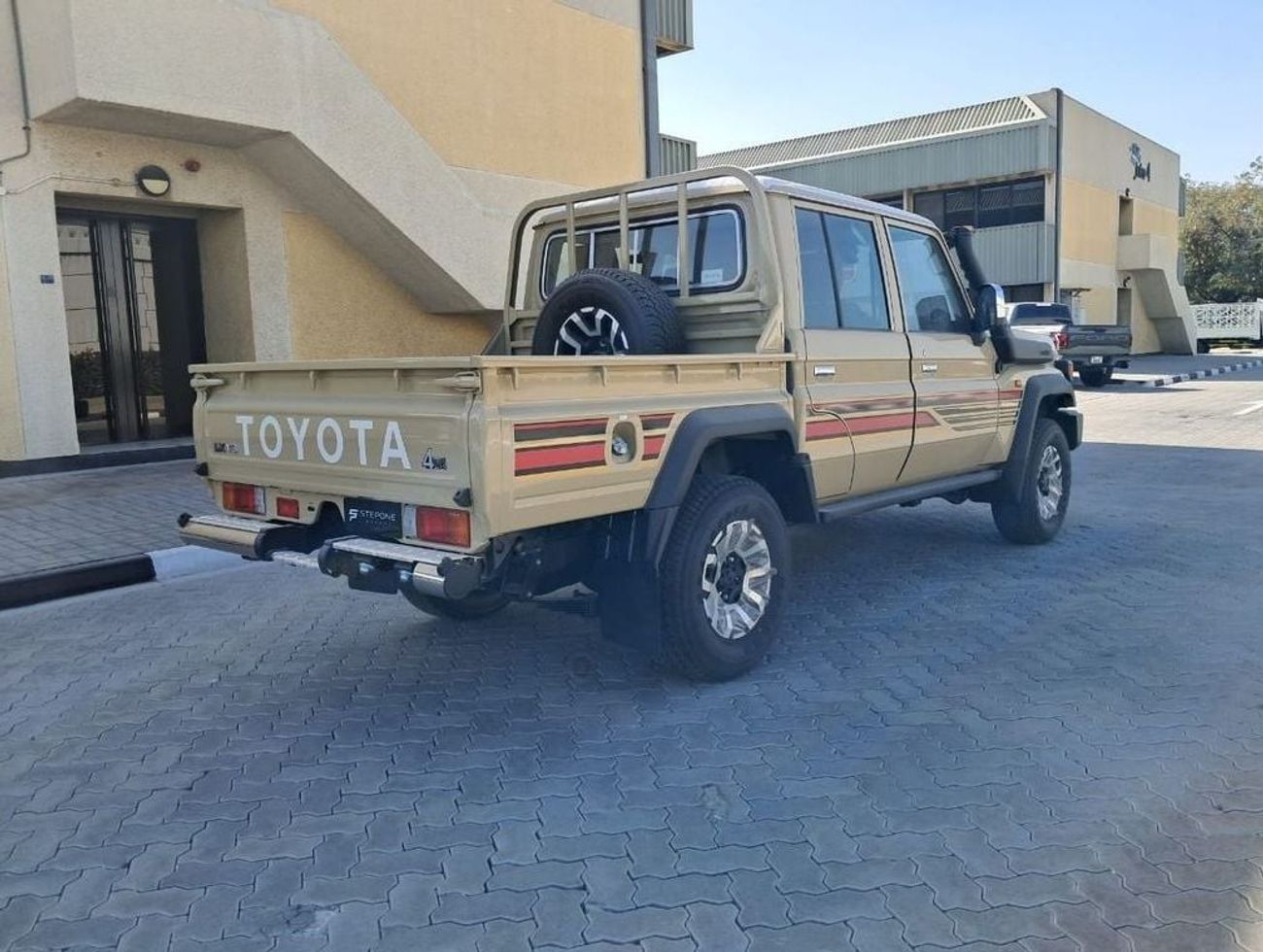 New Toyota Land Cruiser Pick Up LC79 DC 4.0L LX Z AT 2025 for sale in Dubai - 824369
