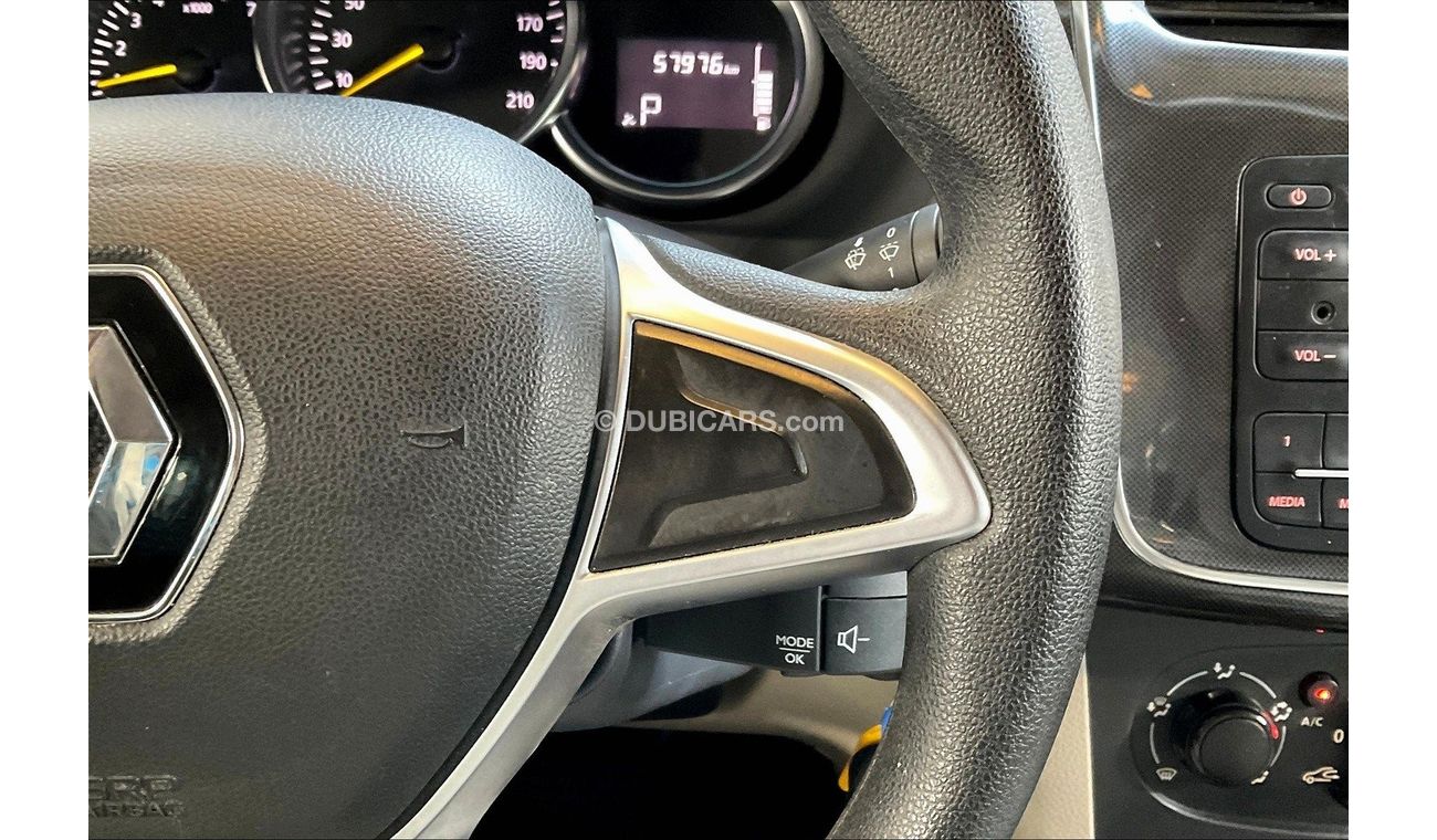 Used Renault Symbol PE 2020 for sale in Dubai - 556051