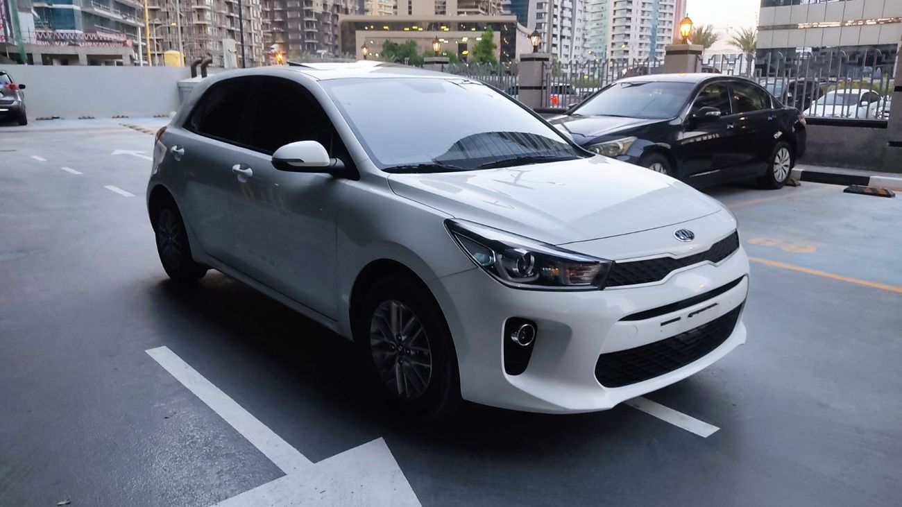 Used Kia Rio EX 2020 for sale in Dubai - 633579