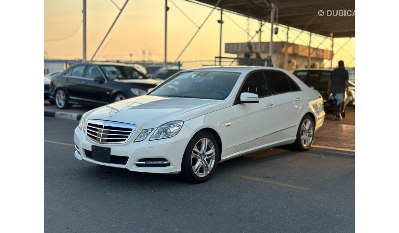 Used Mercedes-Benz E300 2012 for sale in Dubai - 693587