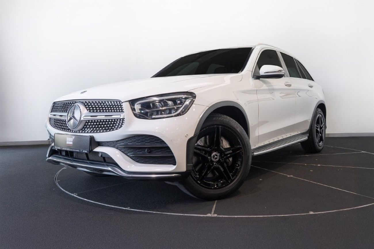 Used Mercedes-Benz GLC 200 4MATIC 2021 for sale in Dubai - 854494