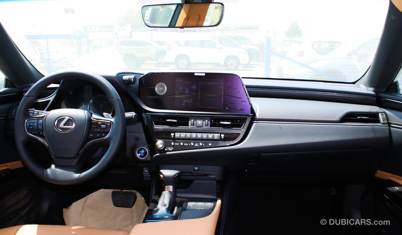 New Lexus ES 300 H 2022 for sale in Dubai - 543461